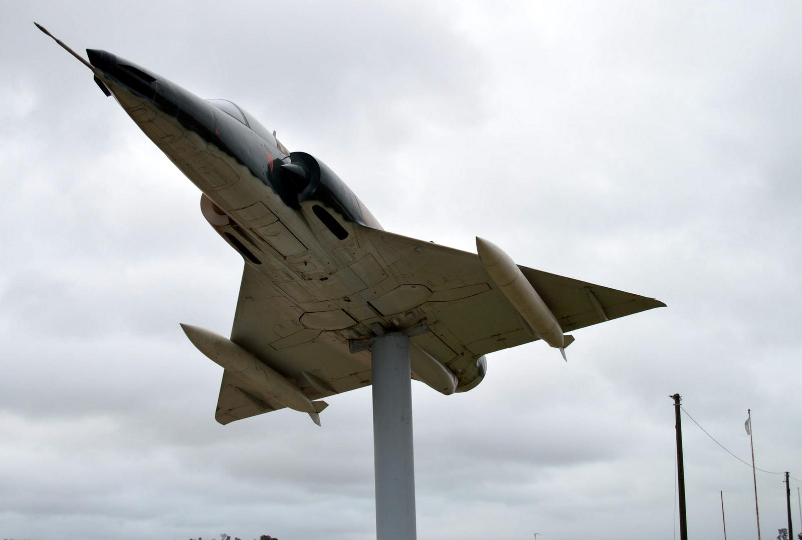 Roll Out - Aerospotter: Gate Guardian en Rufino