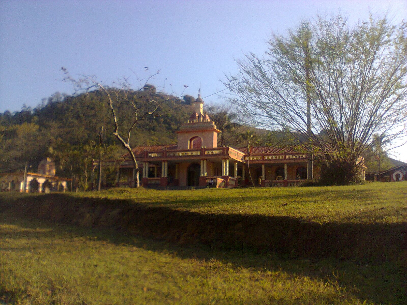 Passeios,Lugares,Aventura e Natureza: Fazenda Nova Gokula ...