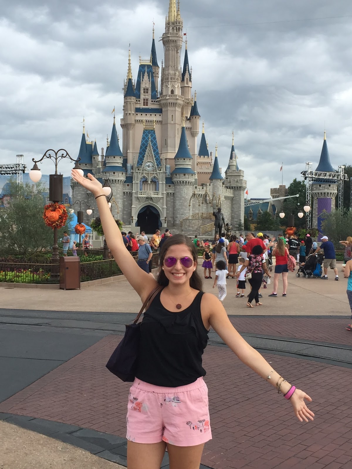 Disney Day 2! | Tall and Preppy