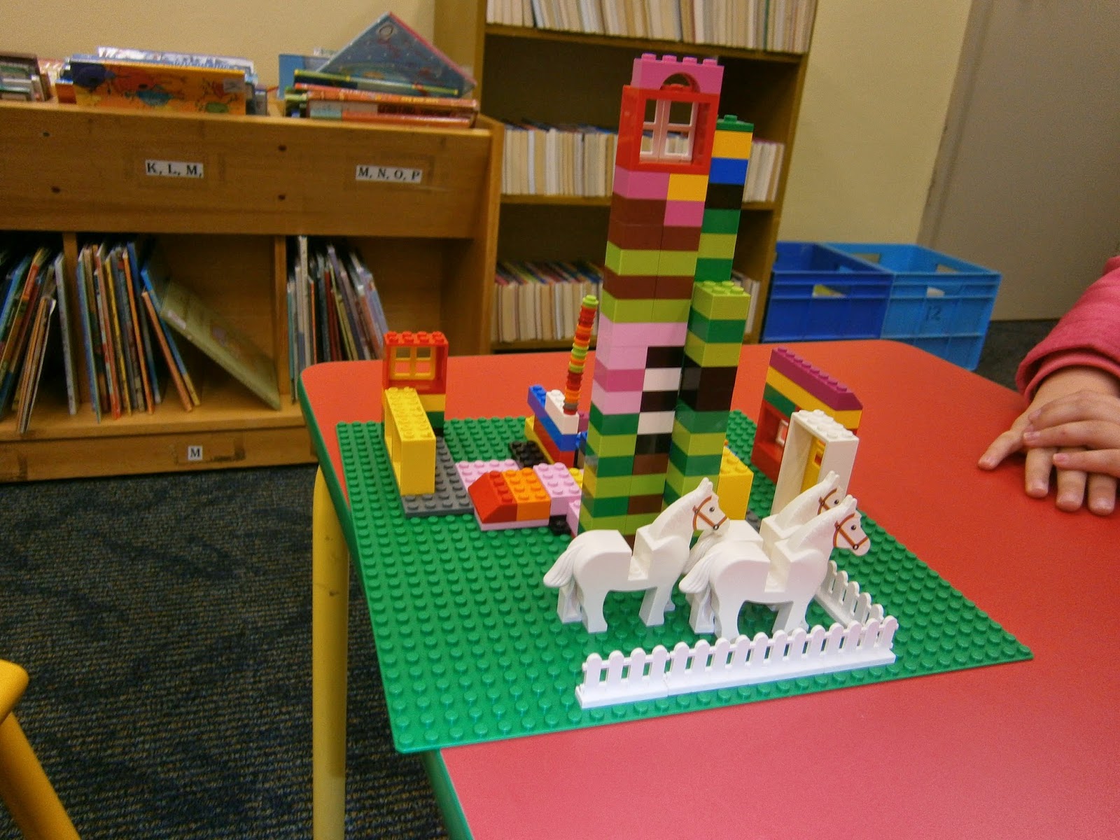June Moss Vale Library LEGO afternoon - Mang Aban (Kids Zone)