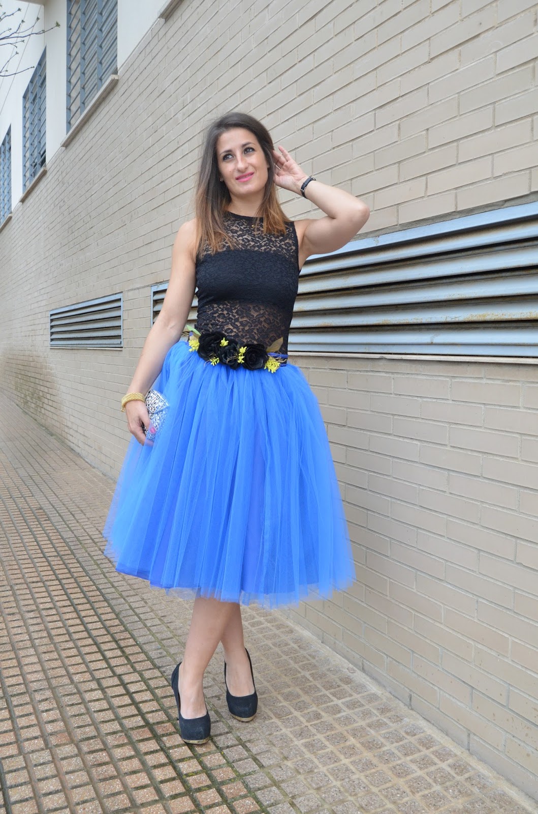 AL ESTILO DE MAR: FALDA AZUL TUL (BLOGGERS BADAJOZ)