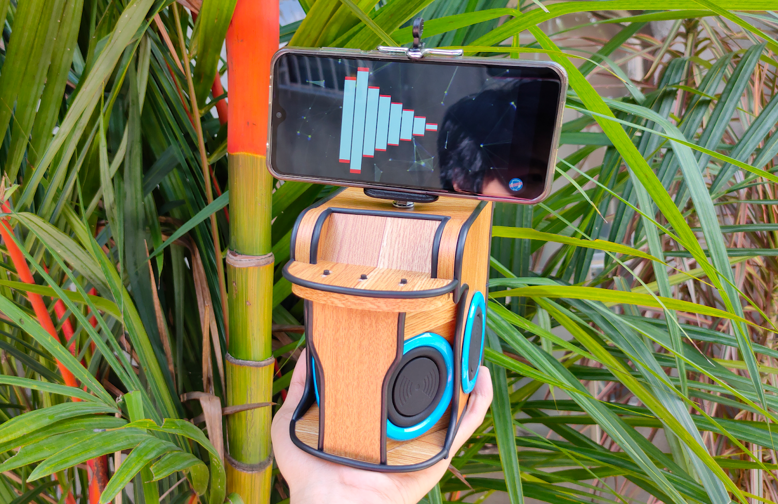 Anthony Montero: Super Loud Mini Videoke Machine