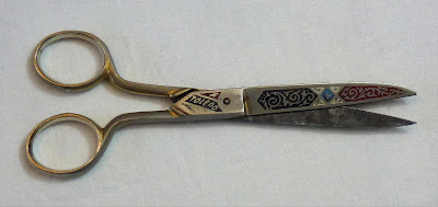 Leslie's Art and Sew: I LOVE SCISSORS!!