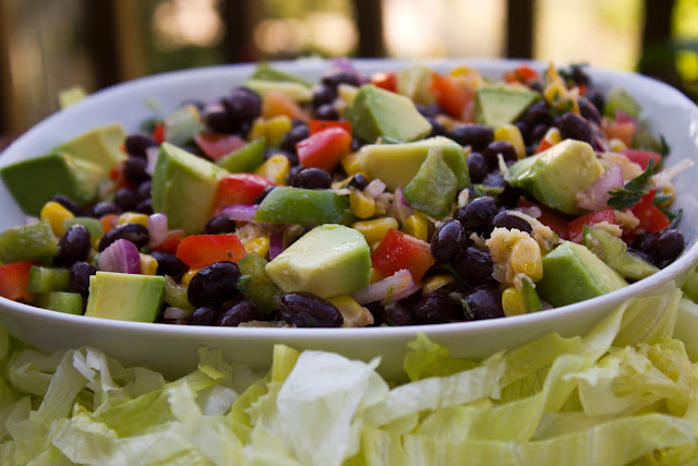 fabulous fridays: Black bean salad with avocado