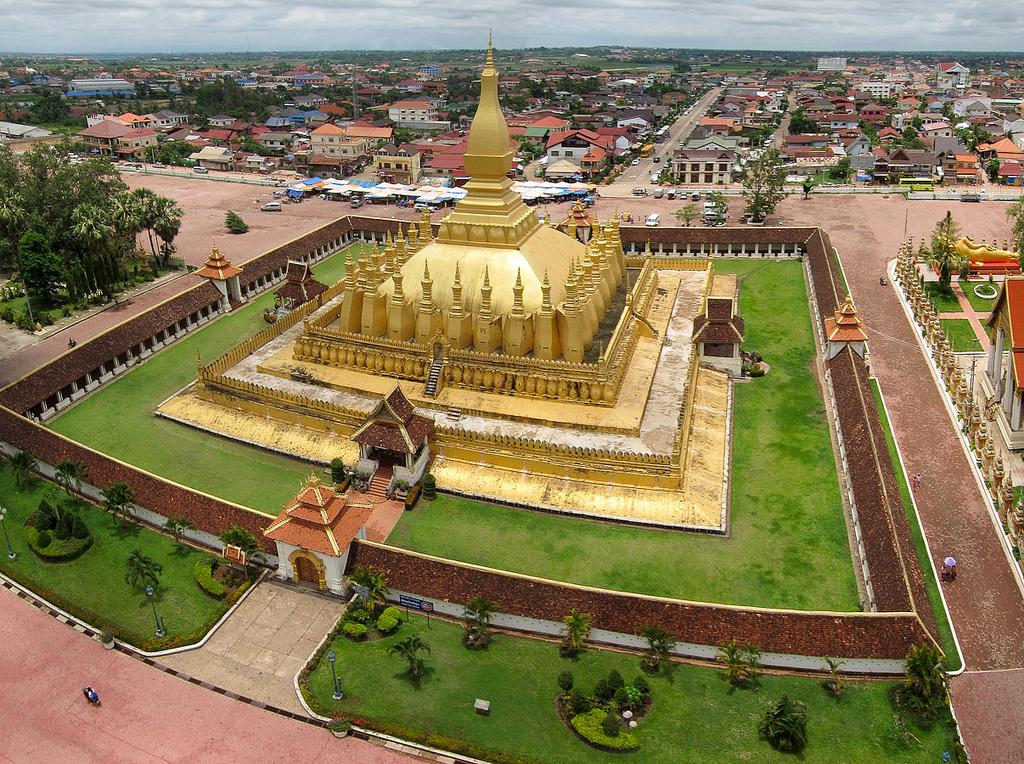 The Biggest World: That Luang - Vientiane Great Stupa - Laos
