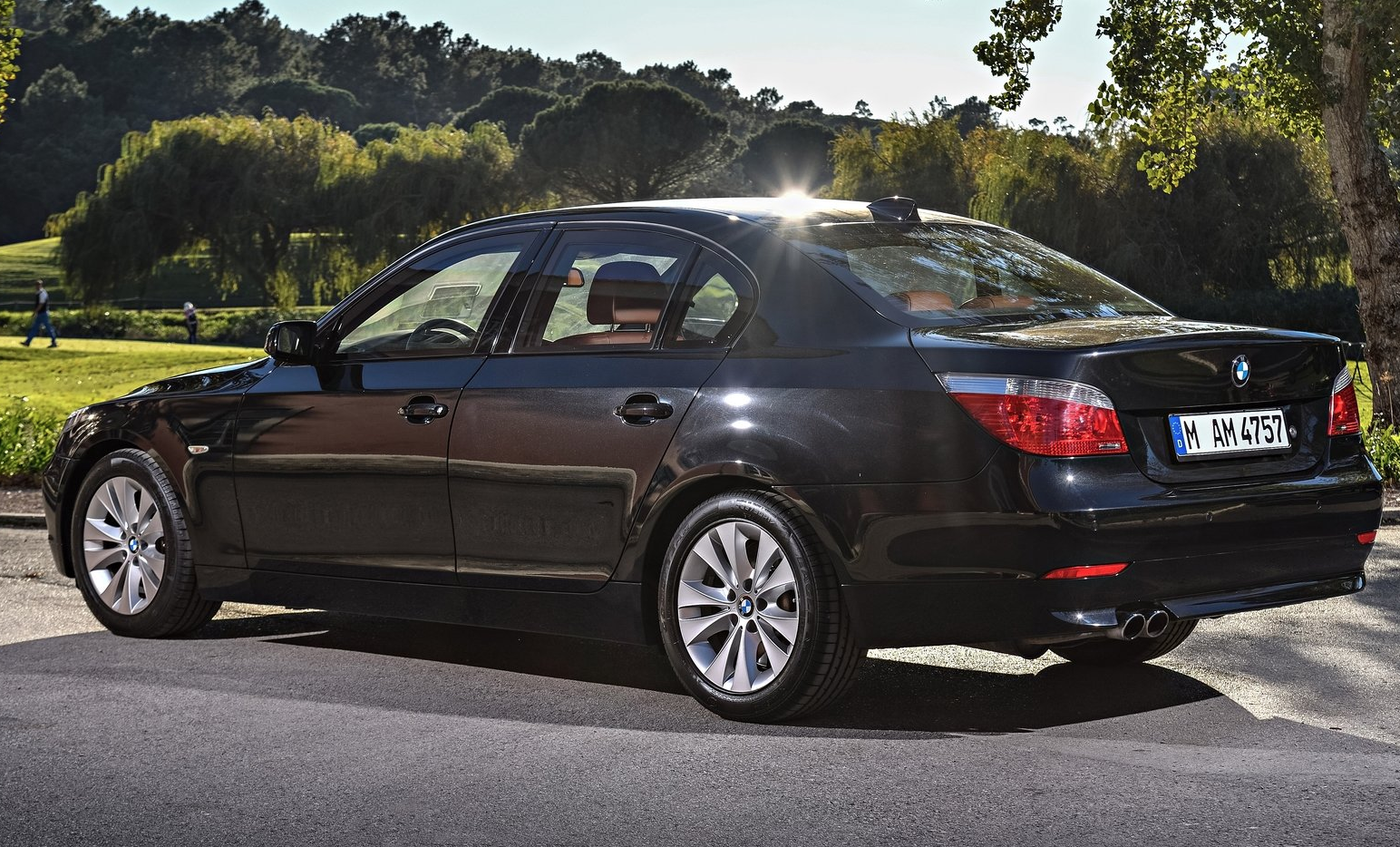 BMW 545i (E60) Model 2005 - AZH-CARS