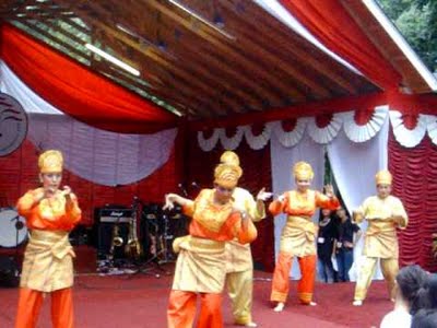 Tari Rantak Kudo dari Minangkabau | Mengenal Budaya di Indonesia