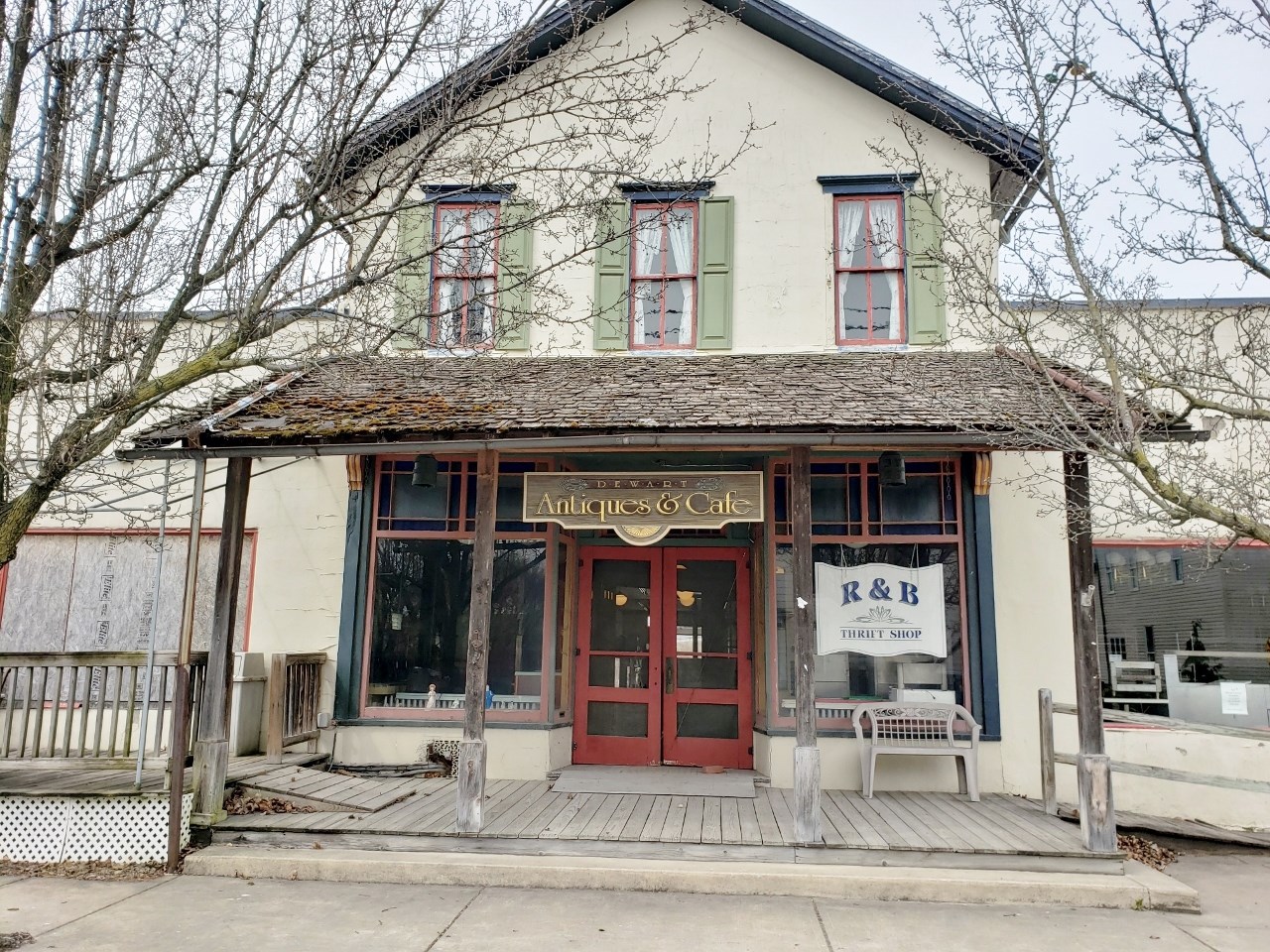 Valley Girl Views: Sterners General Store, Dewart