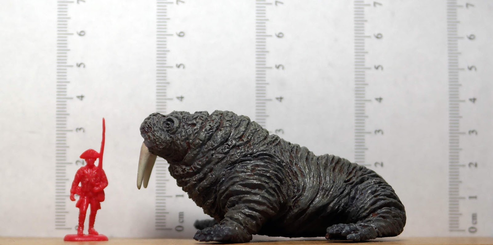1/72 Multiverse: Walrus Giganticus