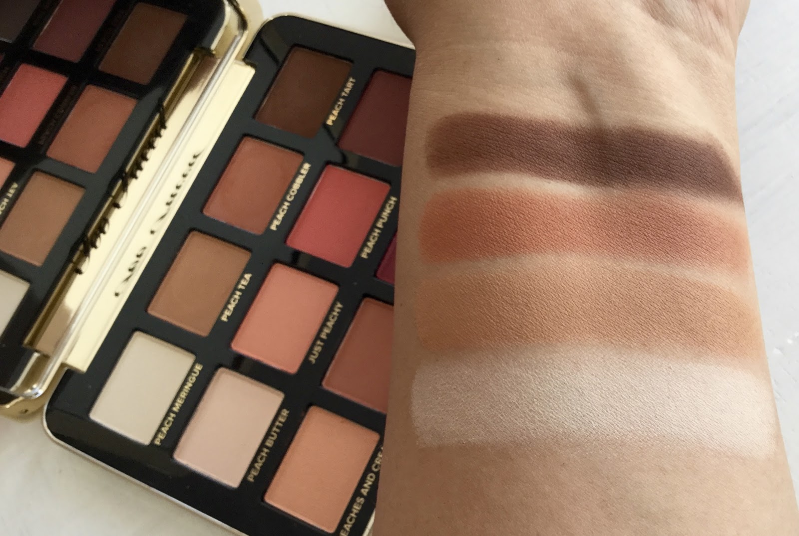 Reseña Nueva Paleta Just Peachy Mattes de Too Faced