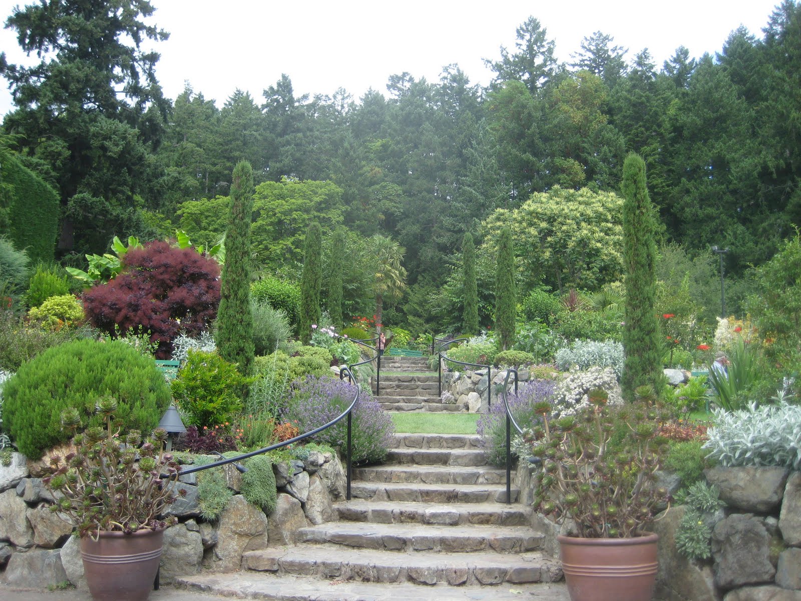 The Further Adventures of Ed and Janet: Butchart Gardens