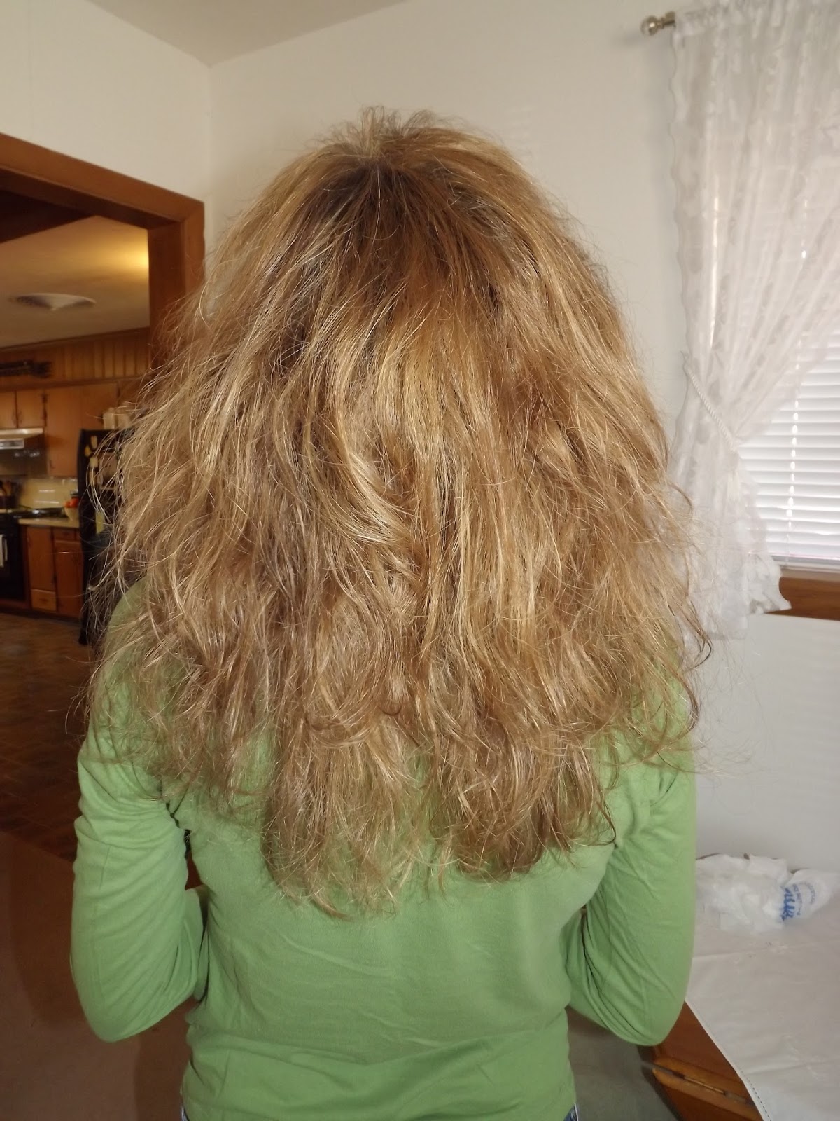 Luscious Locks - Naturally Cleanse Your Hair From Styling Product Build-Up