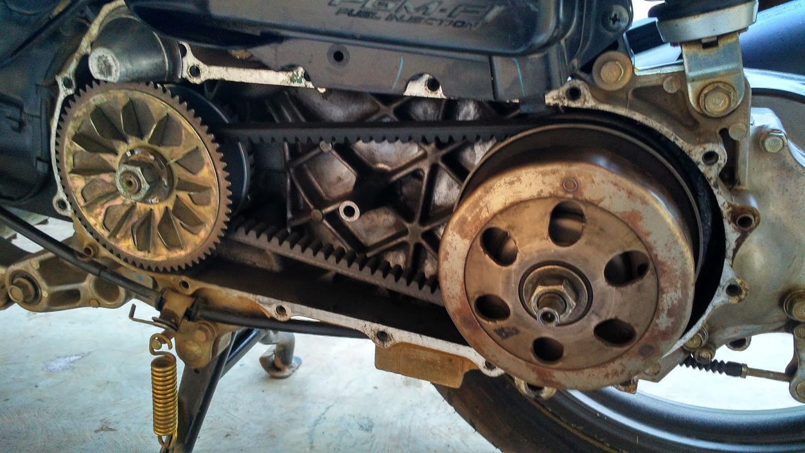 Cara servis CVT beAt esp / FI