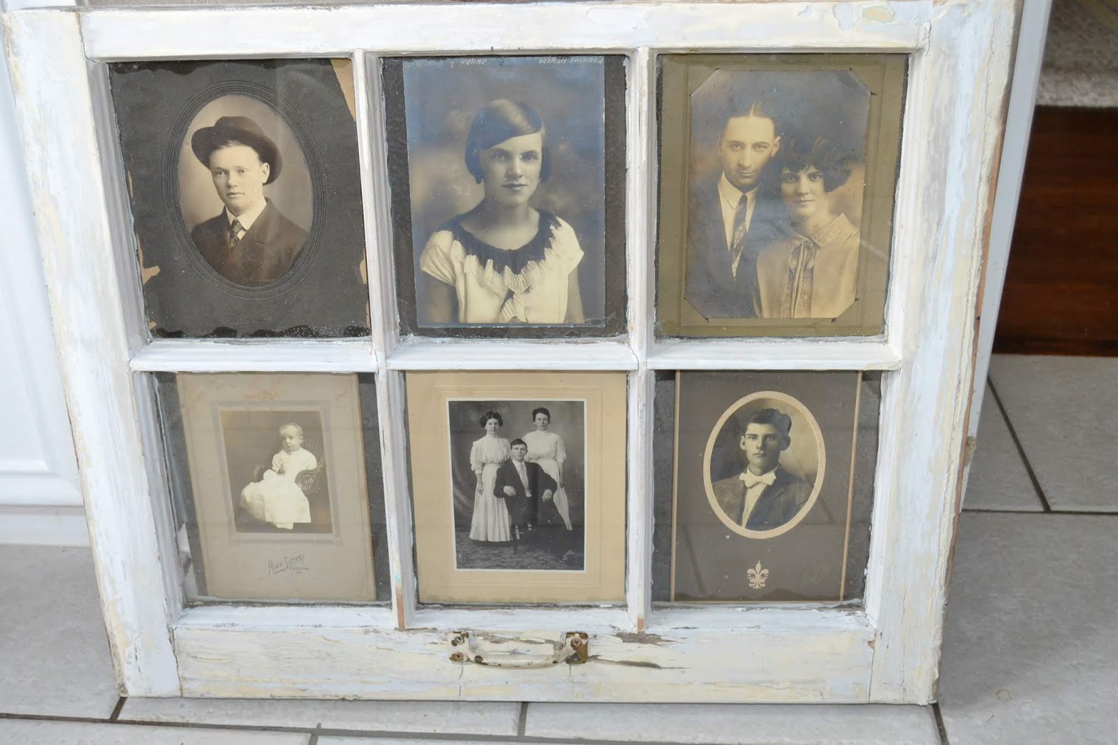 Saturdays Vintage Finds: Three Vintage Photo Windows