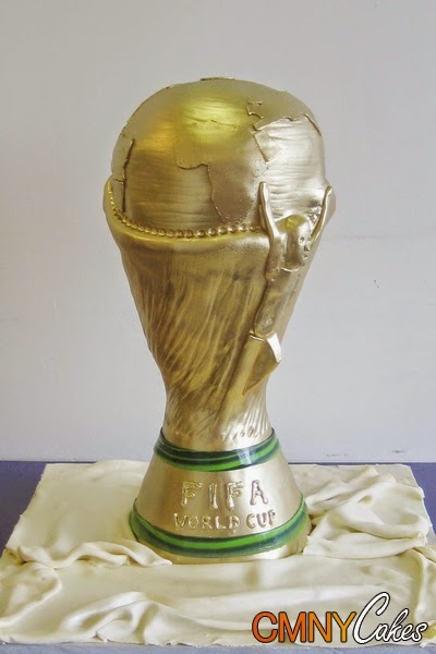 The Classic Miniatures Blog: Medal and Trophy Cakes to Celebrate the ...