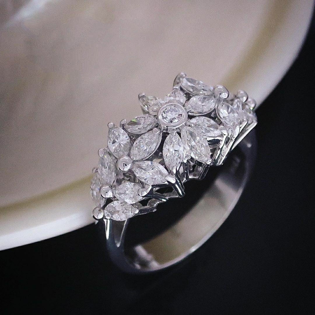 Latest diamond rings models