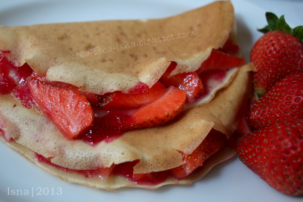 Coba-Coba Yuk.....: CREPES KEJU & STRAWBERRY