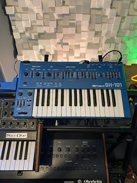 MATRIXSYNTH: Blue Roland SH-101