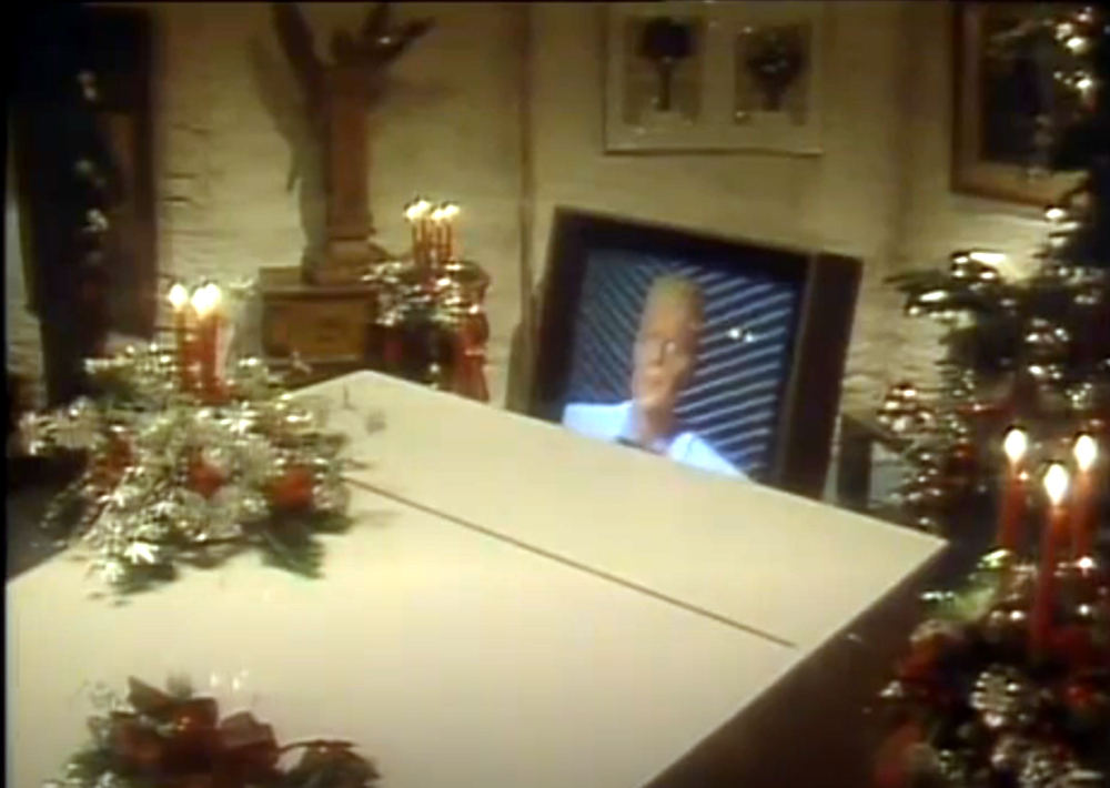13: MAX HEADROOM - "Merry Christmas, Santa Claus" (1985)