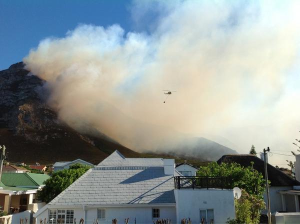 SA Weather and Disaster Observation Service: Photos: Hermanus Fire (25 ...