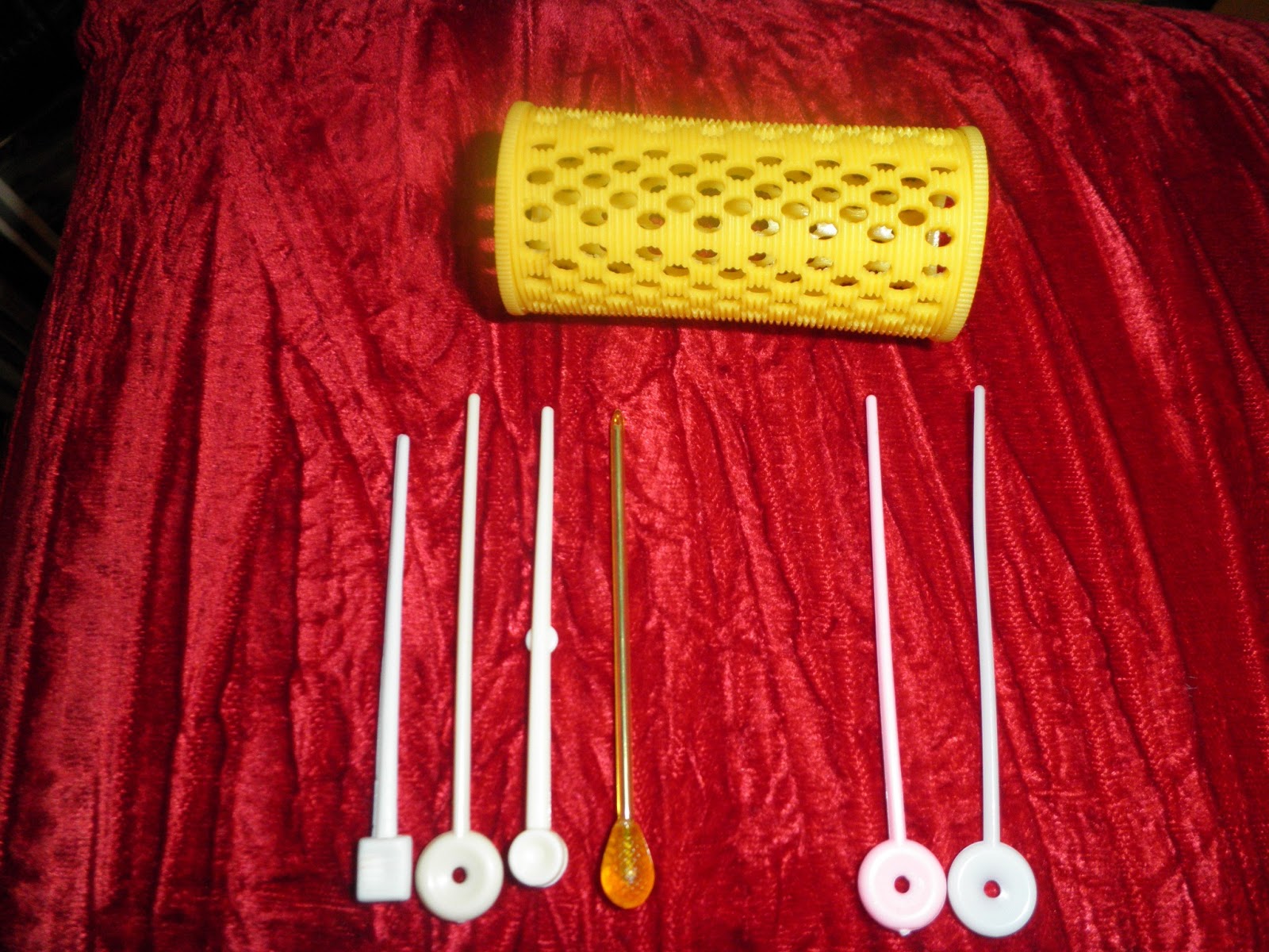 phenomenalhaircare-using-hair-roller-stick-picks