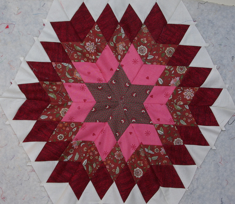 Sane, Crazy, Crumby Quilting: This Week's Sugar Loaf Star