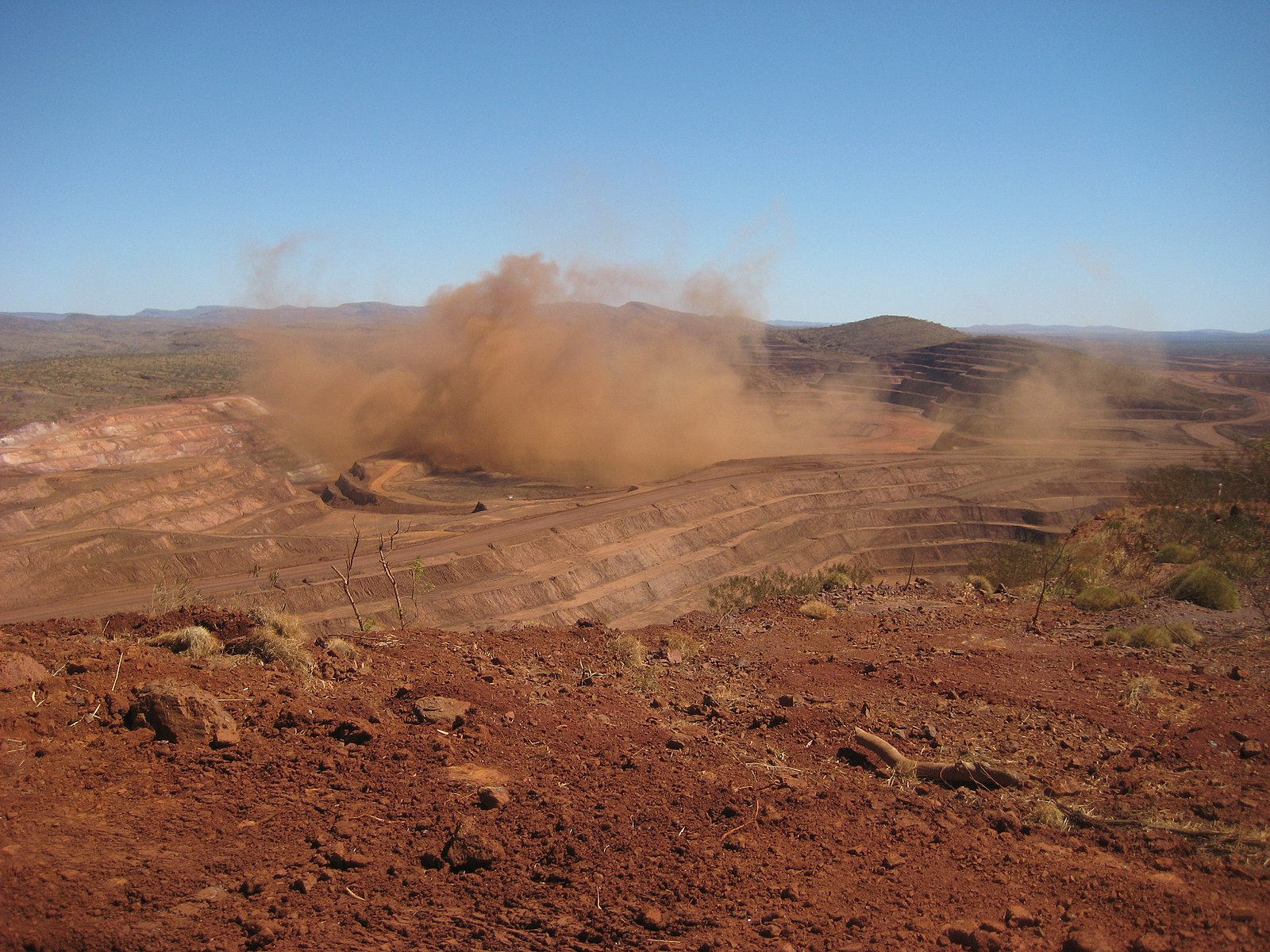 Archaeologik: Rücktritt der Bergbau-Chefs: Verantwortung für ...