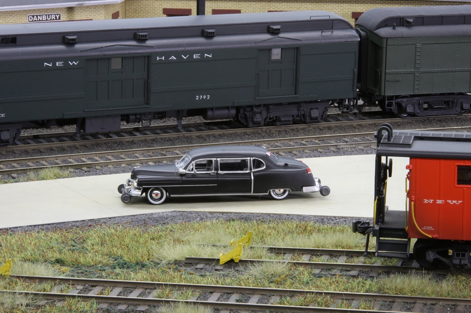 Signal Station 199: Classy Hi-Rail Vehicle