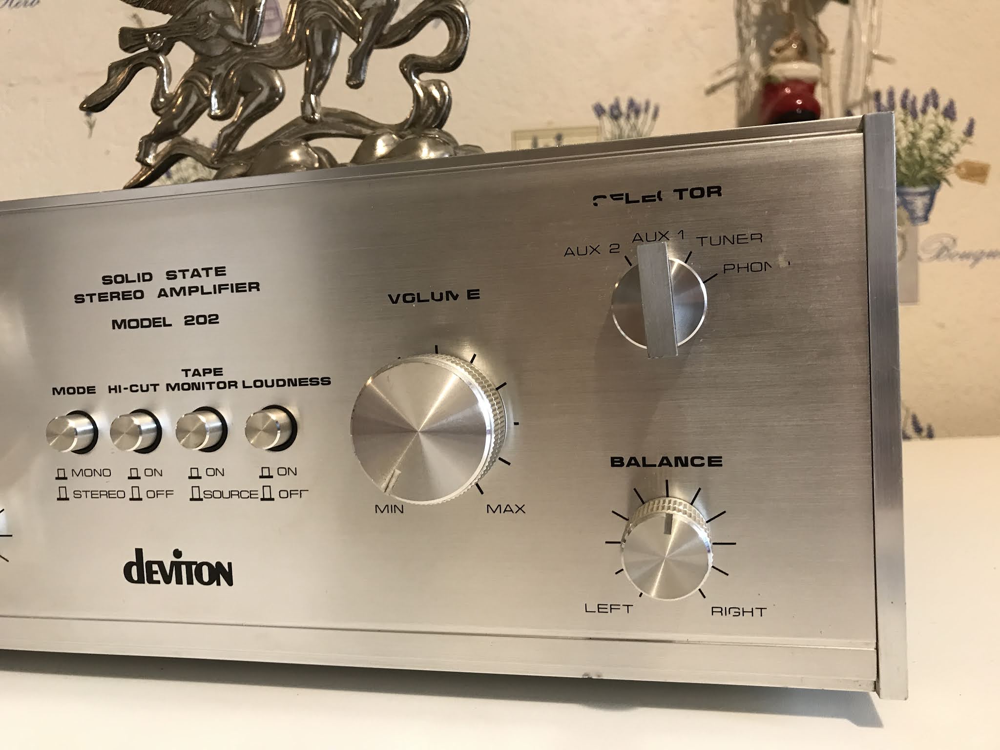 Infrequent Sound [sex.tex] technology: Deviton model 202 solid state ...