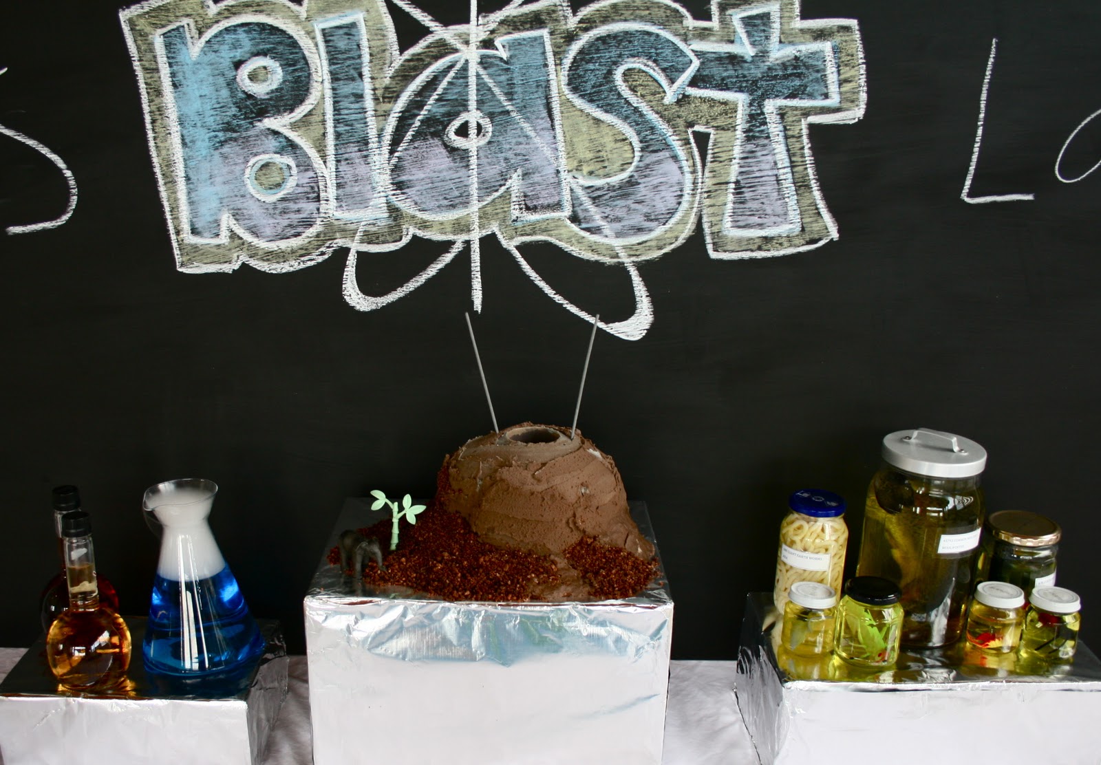 mamas creative: Science mad - not mad science