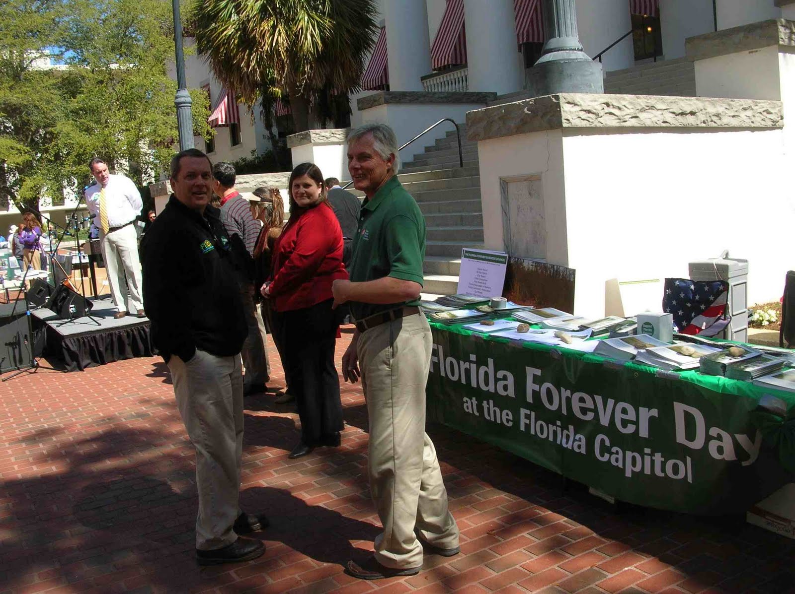 Governor skips Florida Forever rally, visits with Tea Party – Florida ...