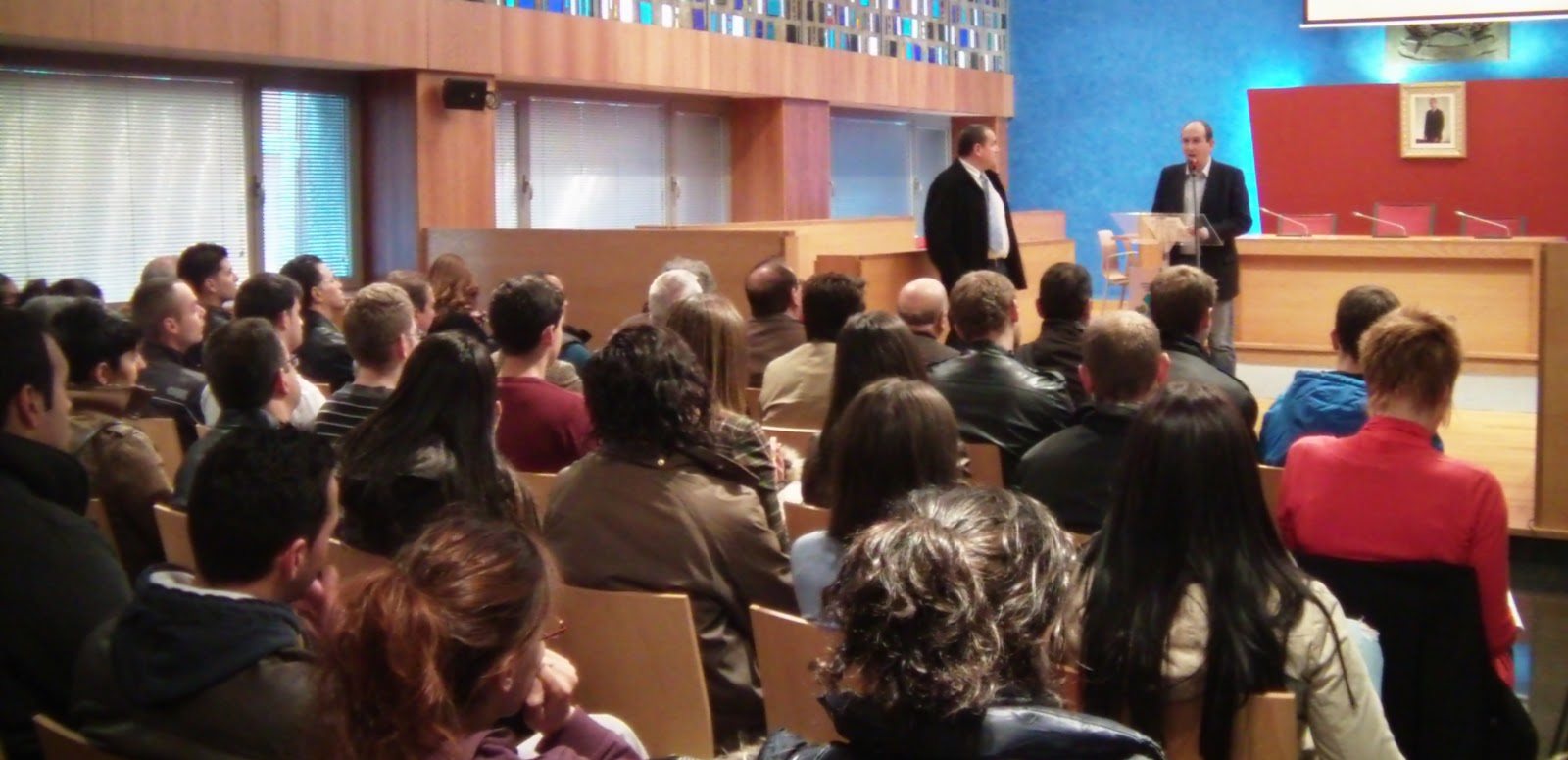 Nicolás Larburu acoge a un centenar de estudiantes de cinco cumunidades ...