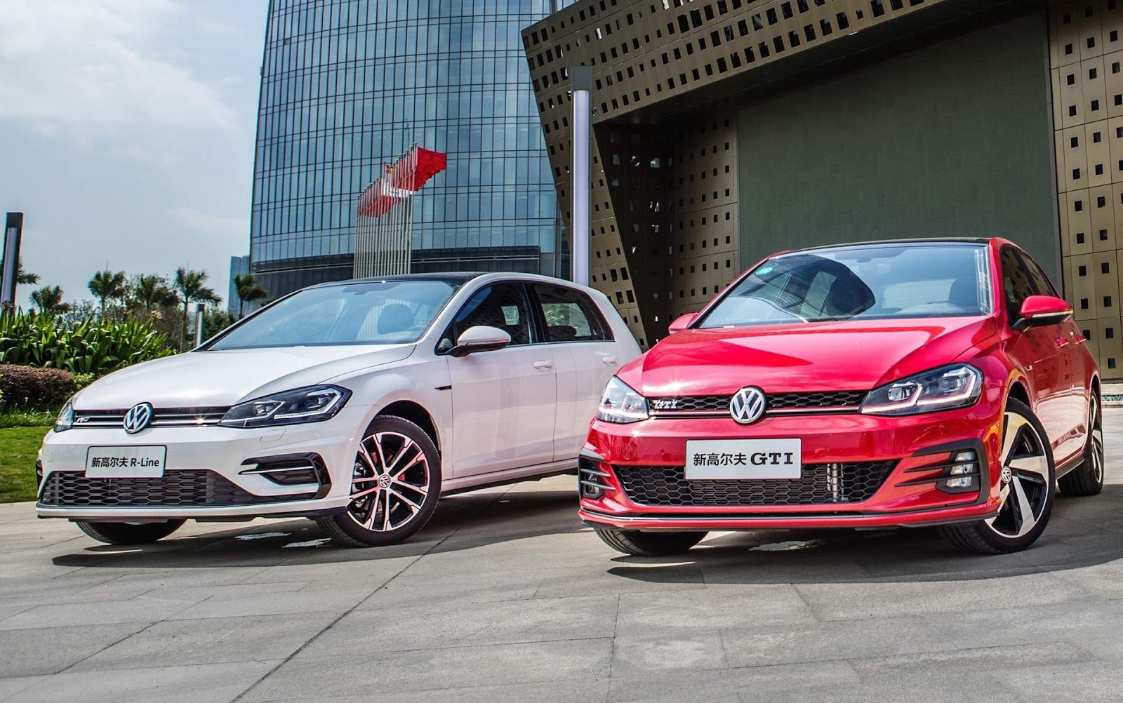 Golf 280 TSI R-Line: design e interior de GTI; motor 1.4 TSI