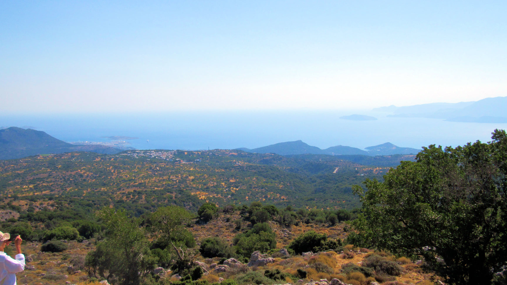 ΟΡΕΙΒΑΤΙΚΟΣ ΣΥΛΛΟΓΟΣ ΑΓΙΟΥ ΝΙΚΟΛΑΟΥ: ΠΕΖΟΠΟΡΙΑ στο ΔΑΣΟΣ του ΚΡΟΥΣΤΑ