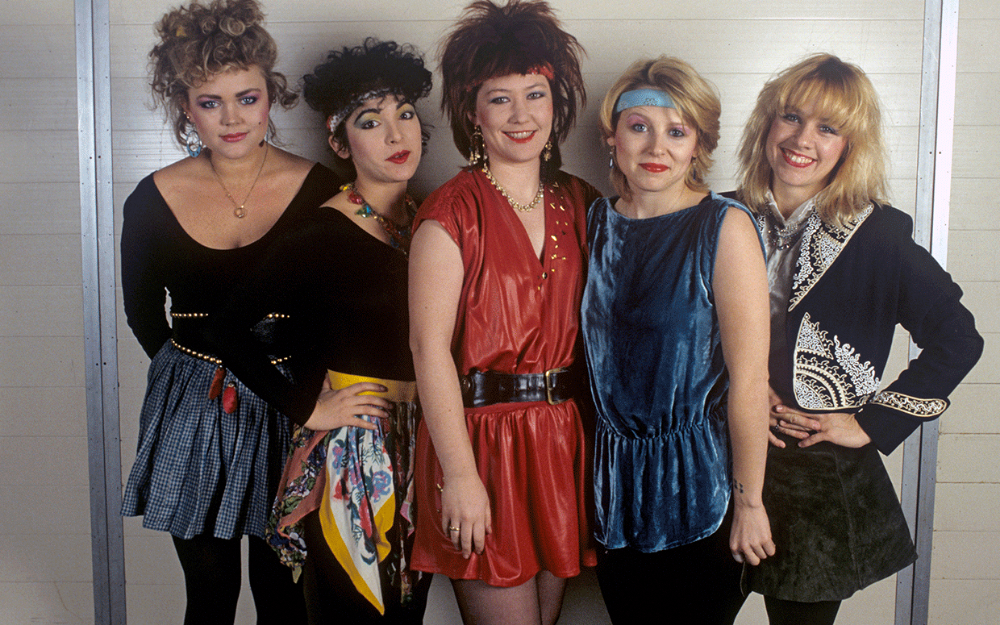 20 Nostalgic Photos of The Go-Go’s in the Early 1980s | Vintage News Daily