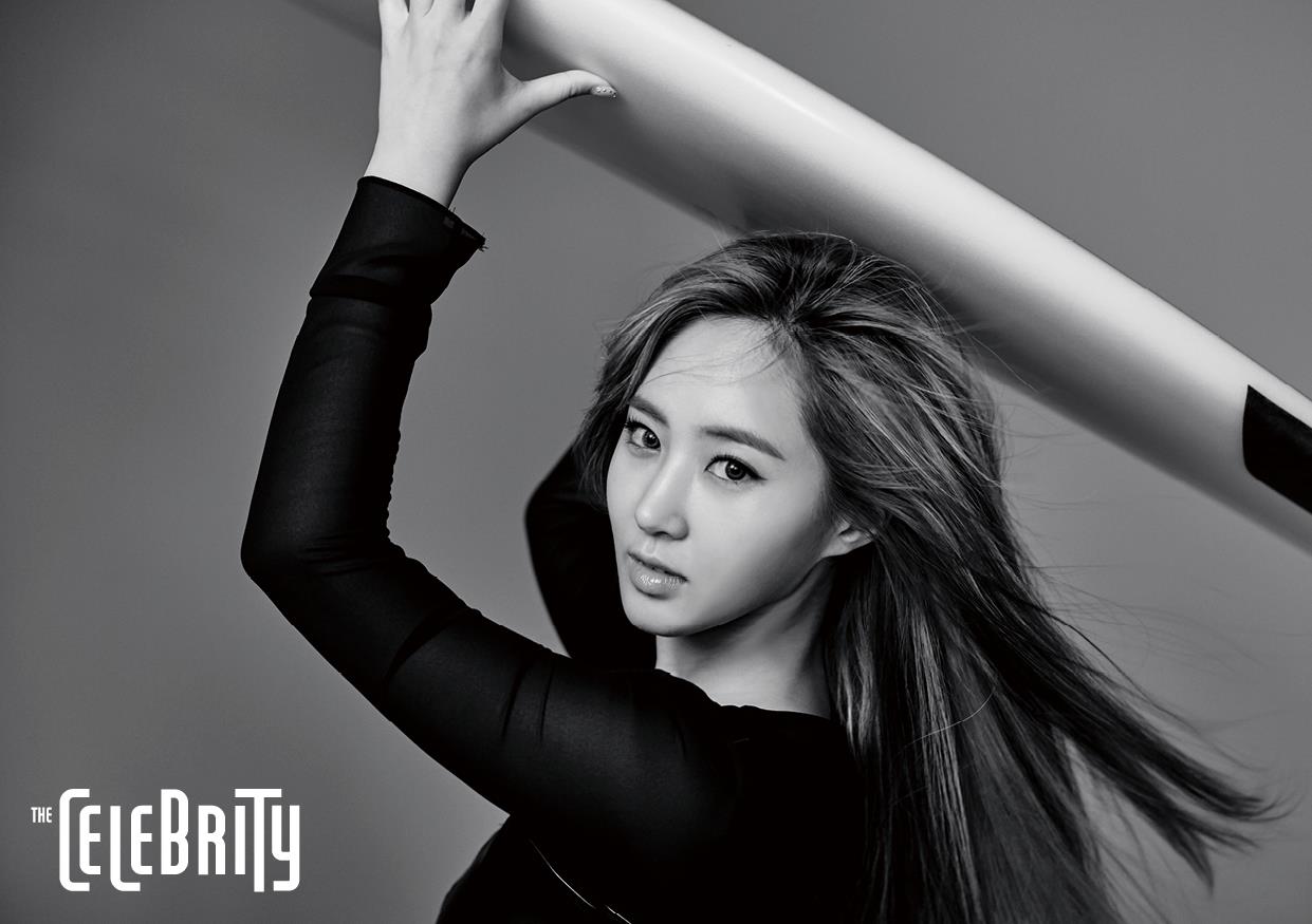 More of Girls' Generation from 'The Celebrity' magazine's July issue ...