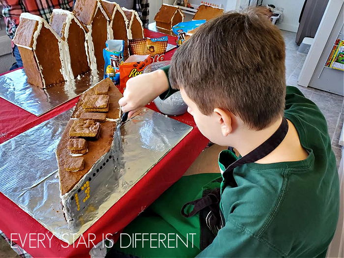 Gingerbread Christmas STEM Projects - Every Star Is Different