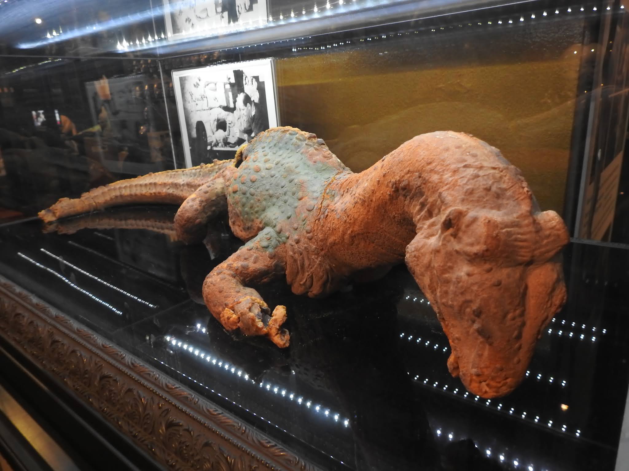 BONE ROOMS: Bone rooms reviews the Ray Harryhausen Ultimate Collection