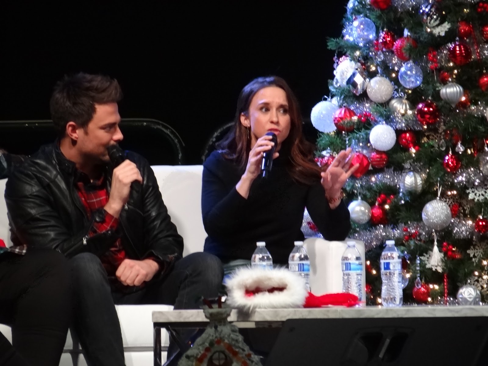 SuzeeBehindTheScenes: Christmas Con 2019 - Exclusive Photos of Hallmark ...