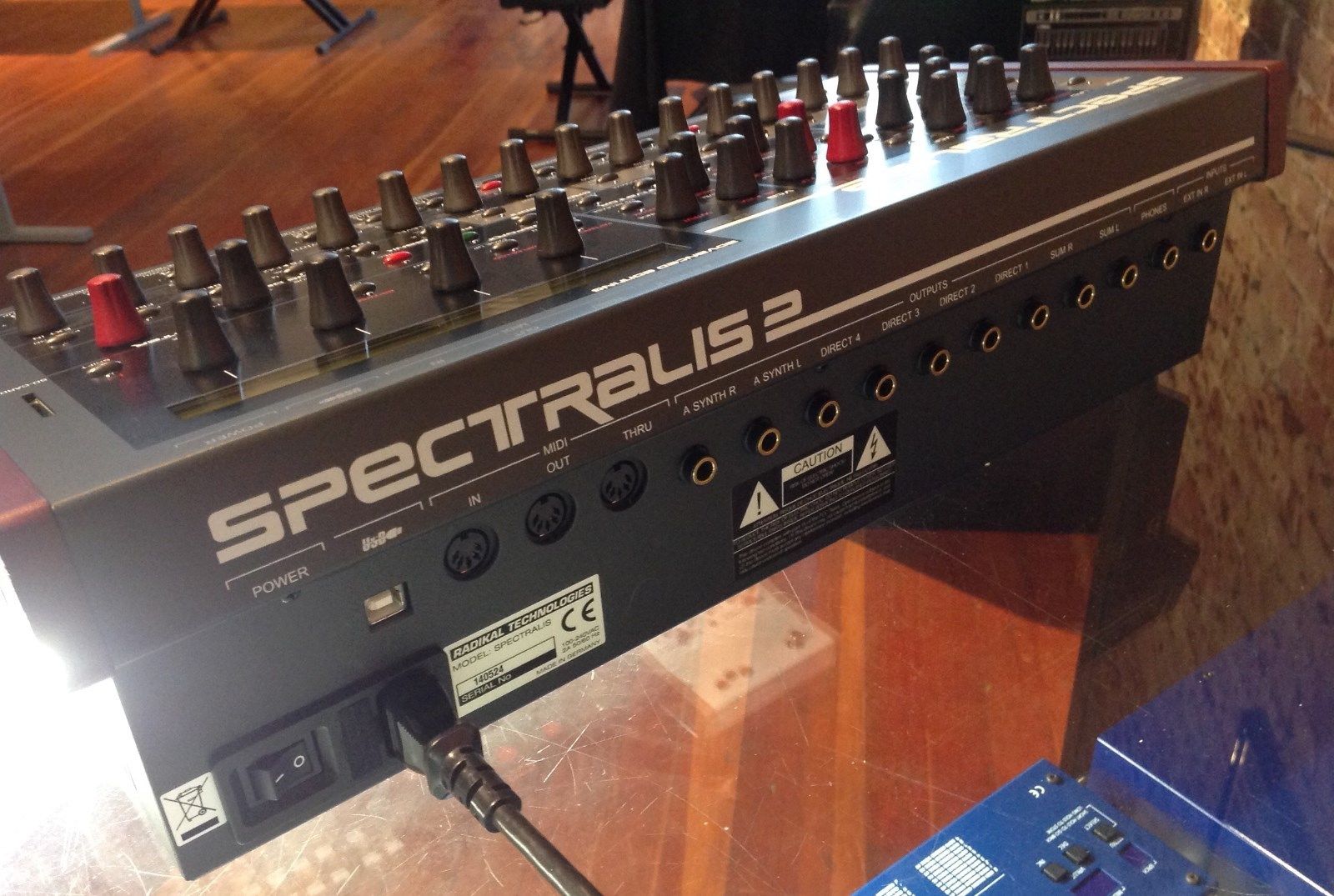 MATRIXSYNTH: Radikal Technologies Spectralis 2 Drum Machine Synthesizer ...