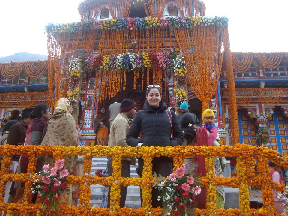 MOHAN BHANDARI'S RUMINATIONS: AT THE LOTUS FEET OF LORD BADRI VISHAL LAL