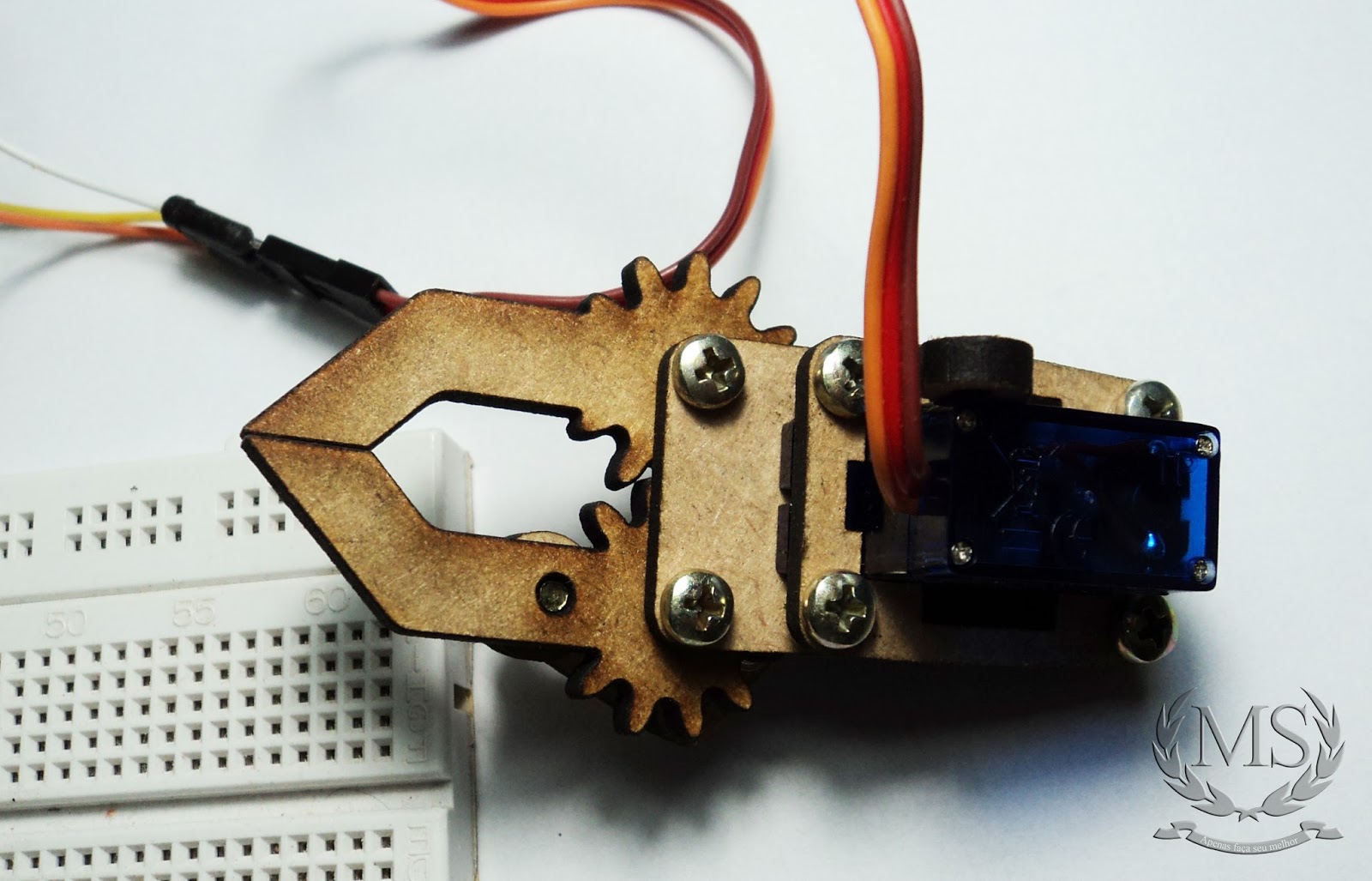 MSmaker : Garra Robótica Arduino