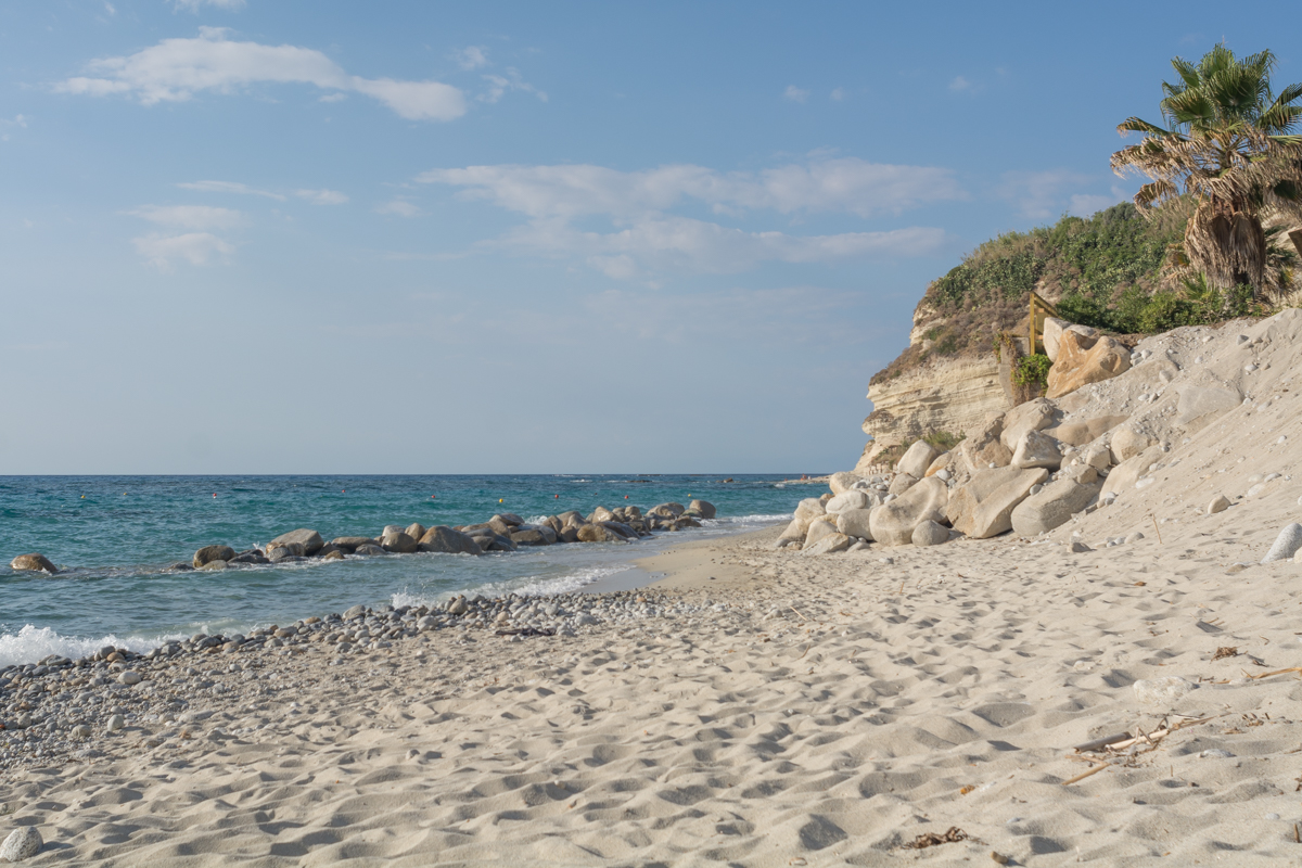 KALABRIJA (4.) - OB OBALI - iz Tropee do rta Capo Vaticano