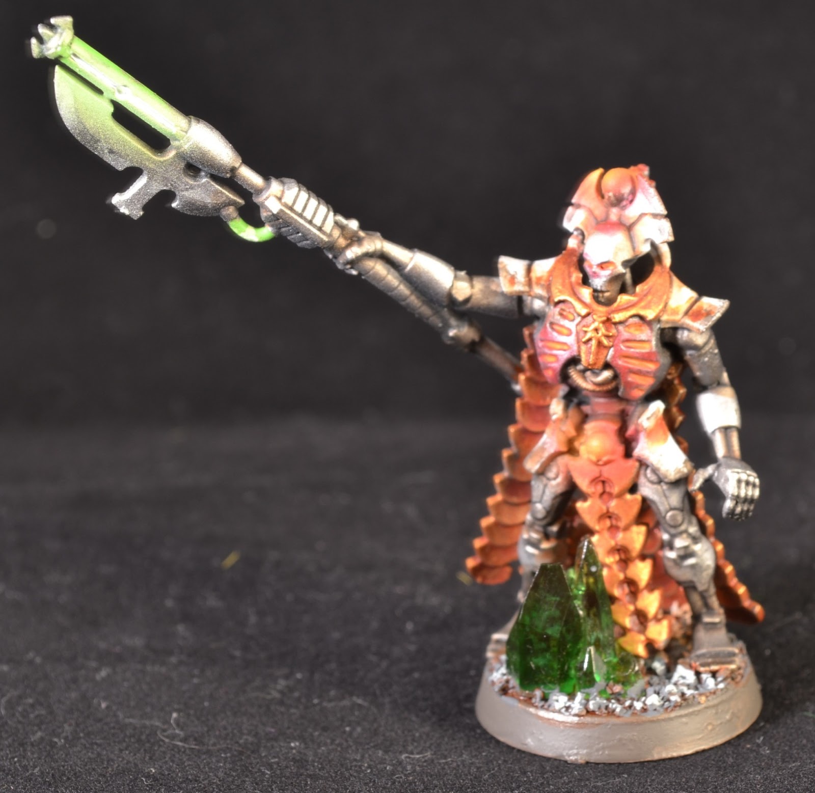 Showcase - Necron Royal Court - Bloody Dice