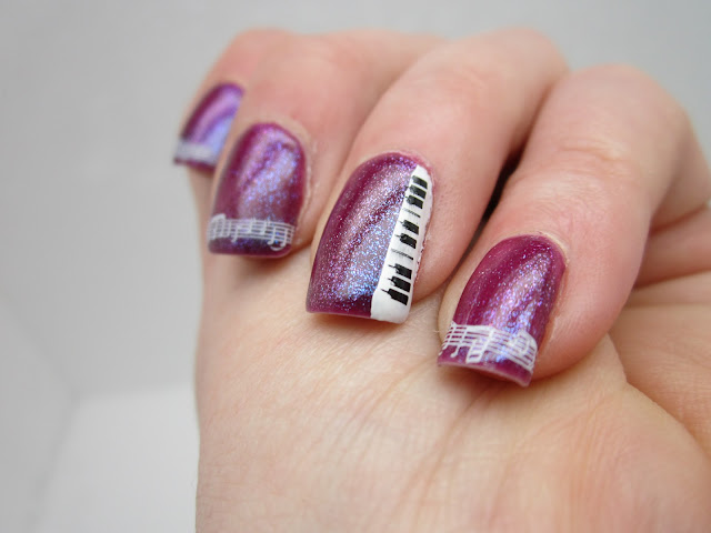 Creative Nail Design by Sue: Music themed nails
