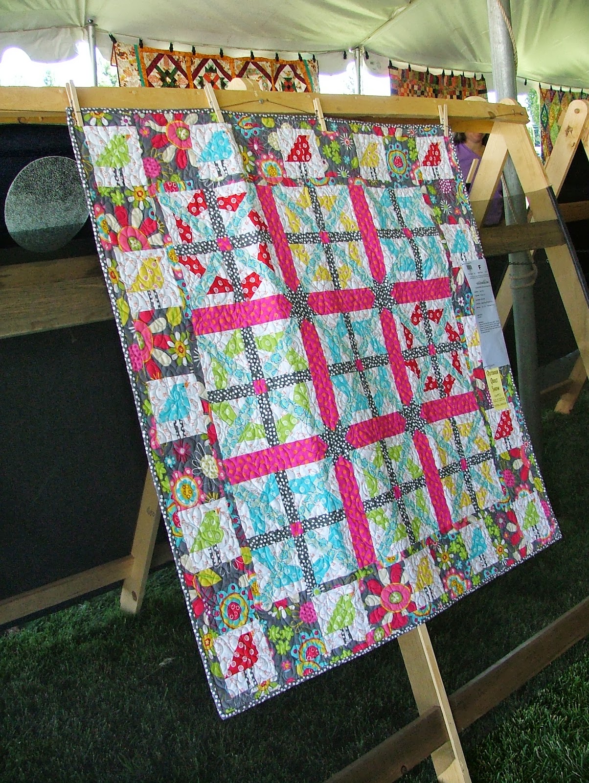 Michele Bilyeu Creates *With Heart and Hands*: Sisters Outdoor Quilt ...