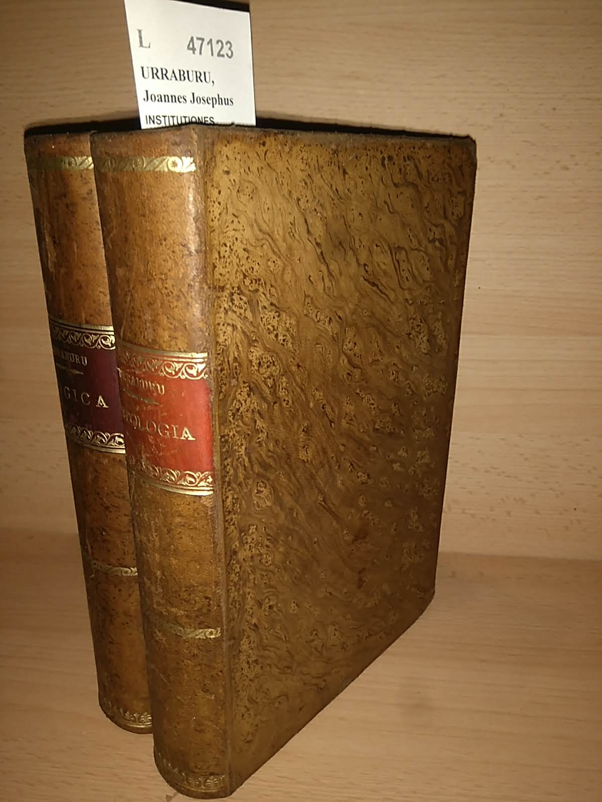 Libros con Historia: Fotografías de los últimos libros catalogados en ...