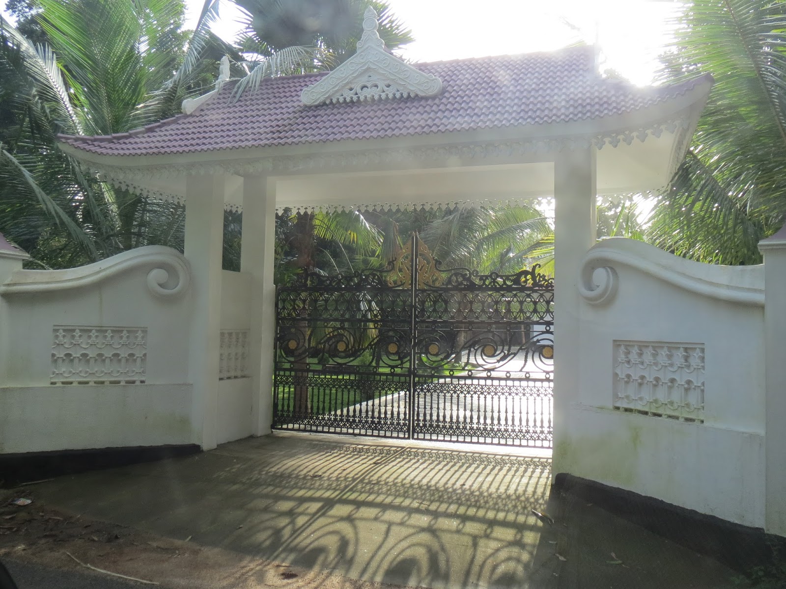 Kerala Gate Designs: More Kerala Gate Designs