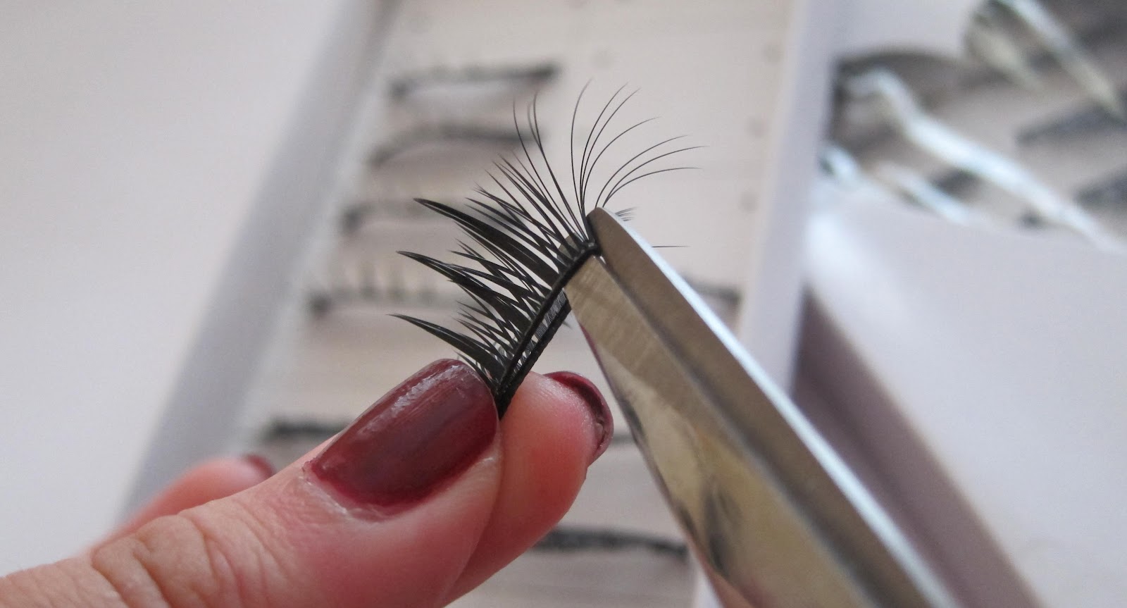 Tutorial: Cutting your very own pair of Demi Lashes! + How I apply them!