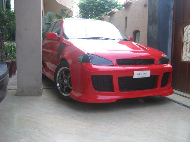 Riders Meeting: Modified Suzuki Cultus 2011 in Red and Black Color